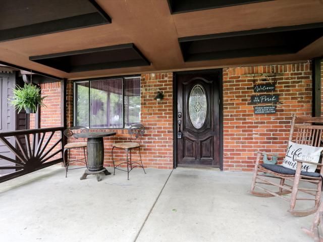 6655 Teeters Lane