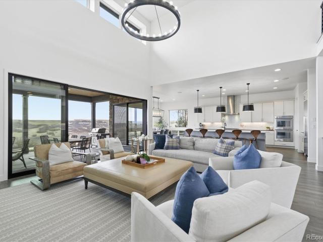 6656 Canyonpoint Road