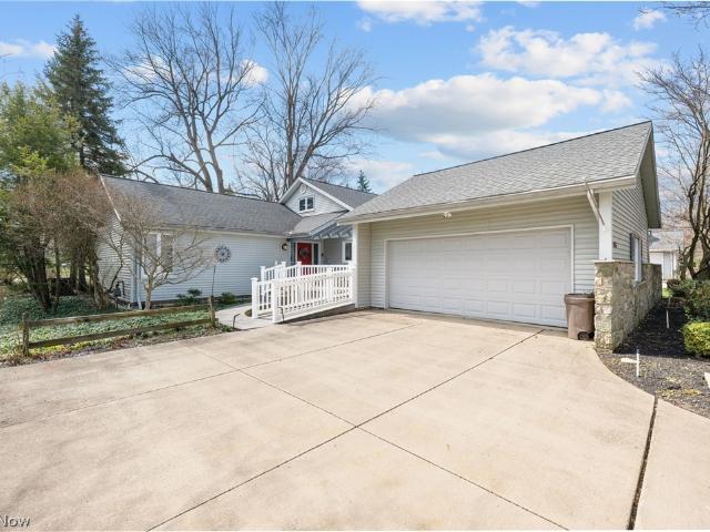 6656 Woodhawk Drive