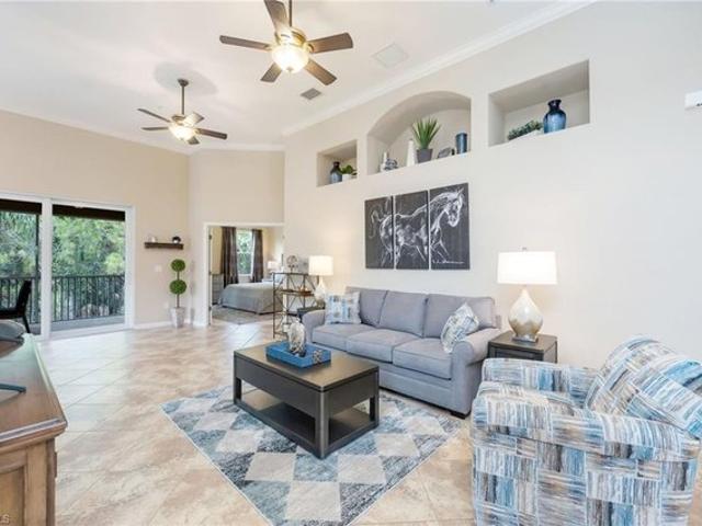 6657 Alden Woods Cir Apt 201, Naples, FL 34113