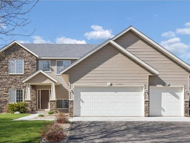 6657 E Oak Dr, Monticello, MN 55362
