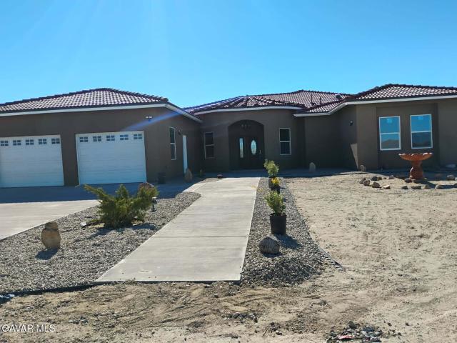 6658 Avenue A Ave W, Lancaster, CA 93536 | MLS #26000 | Compass