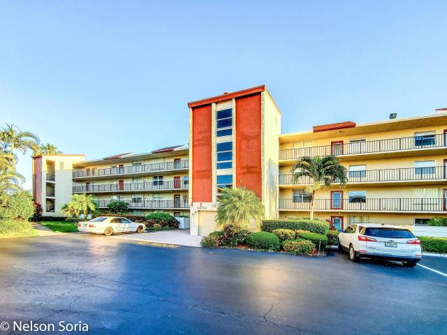 6650 S Oriole Blvd, Unit 4010, Delray Beach, FL 33446 | MLS #B26008 | Compass