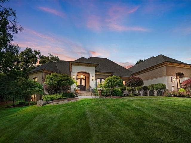 6651 Possum Run Rd, Sugarcreek Township, OH 45440