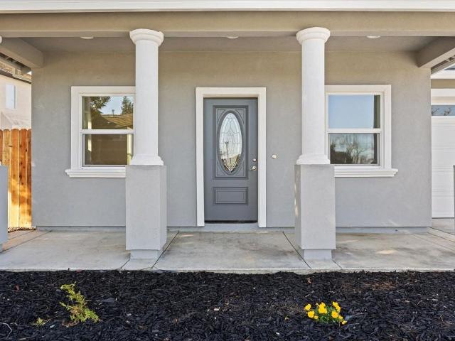 6651 6655 Sunset Bluffs Street 4 Bedroom Apartment for Rent at 6651 Sunset Bluffs St, Sacramento, CA 95758 Valley Hi North Laguna