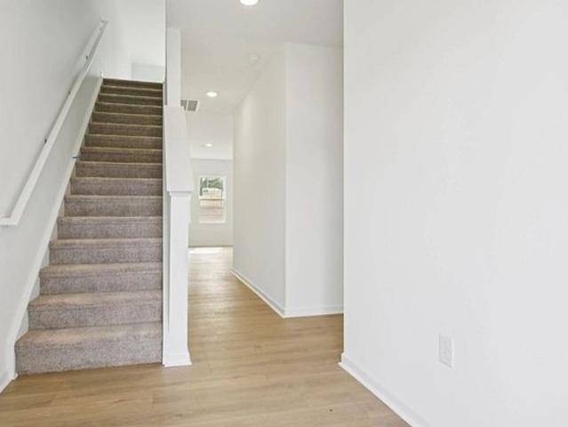 6652 Chillingham Dr, Middlesex, NC 27557