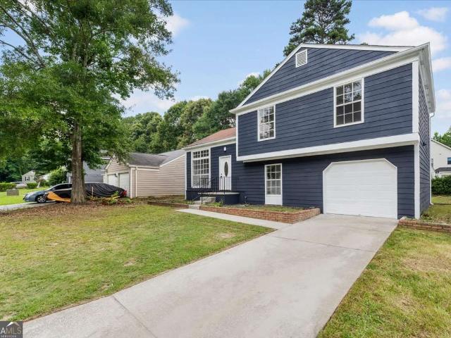6653 Eastbriar Drive