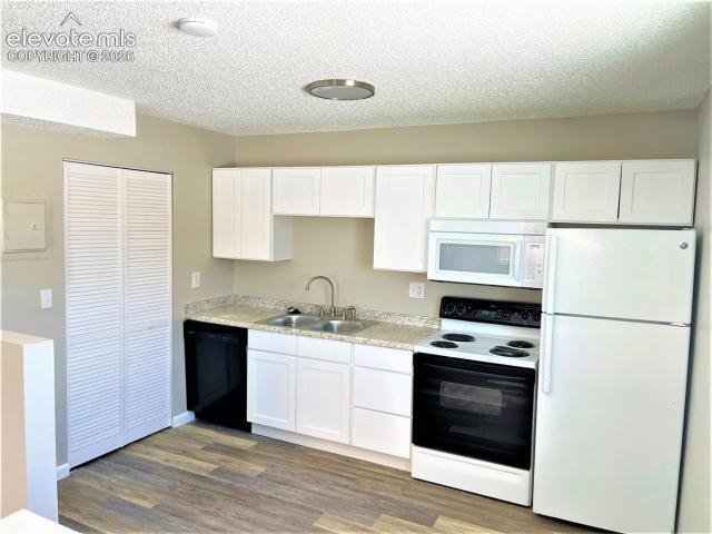 6653 Provincial Drive