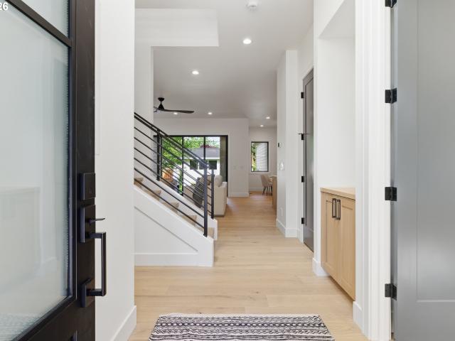 665 4TH ST