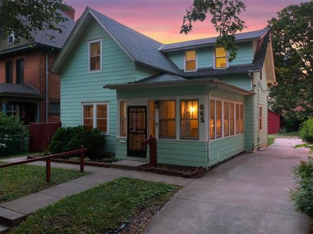 665 5th St E, Saint Paul, MN 55106