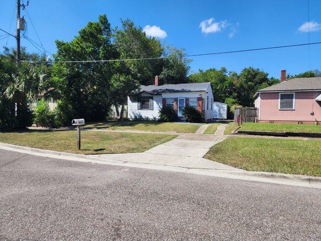 665 Chestnut Dr Rm Rental, Jacksonville, FL 32208