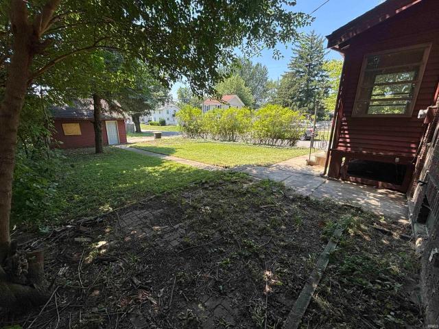665 Greenlawn Avenue