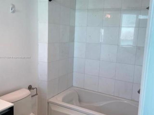 665 NE 25th St #1102 Miami, FL 33137