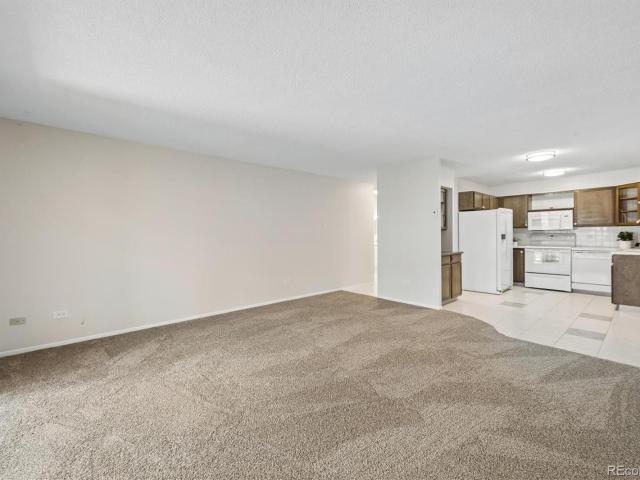 665 S Alton Way # 8A