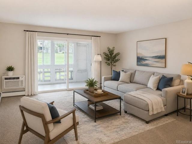 665 S Alton Way Apt 8A, Denver, CO 80247