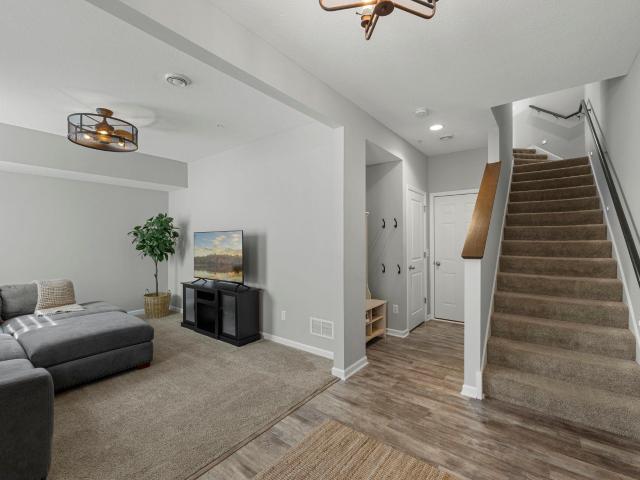 665 Satori Way