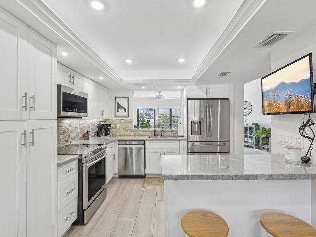665 SE 21st Ave 107, Deerfield Beach, FL