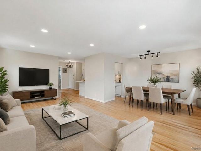 665 Pelham Rd Apt A15, New Rochelle, NY 10805