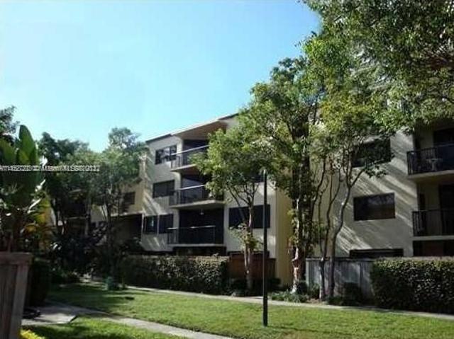 6666 SW 115th Ct #308 Miami, FL 33173