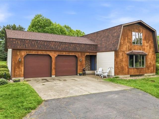 6667 Chestnut Ridge Rd, Hubbard, OH 44425
