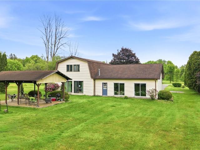 6667 Chestnut Ridge Road