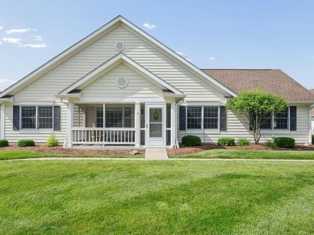 6667 Henschen Cir, Westerville, OH 43082