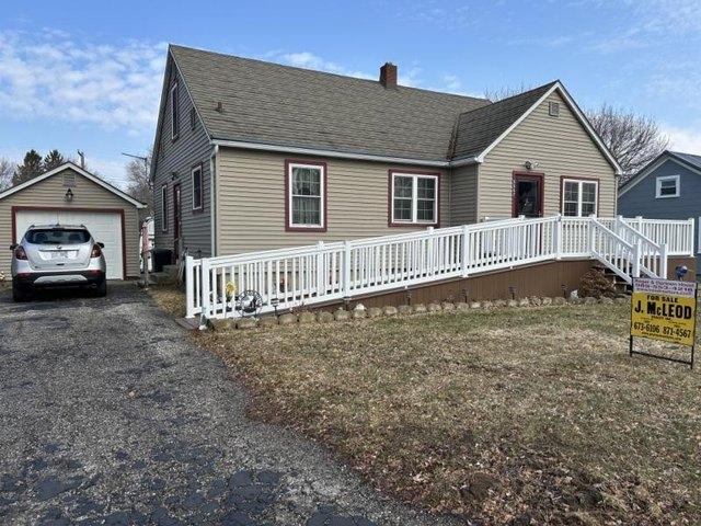 6667 Houghton St, Cass City, MI 48726