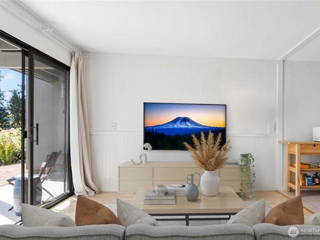 6667 th Ave NE Apt 524, Redmond, WA 98052