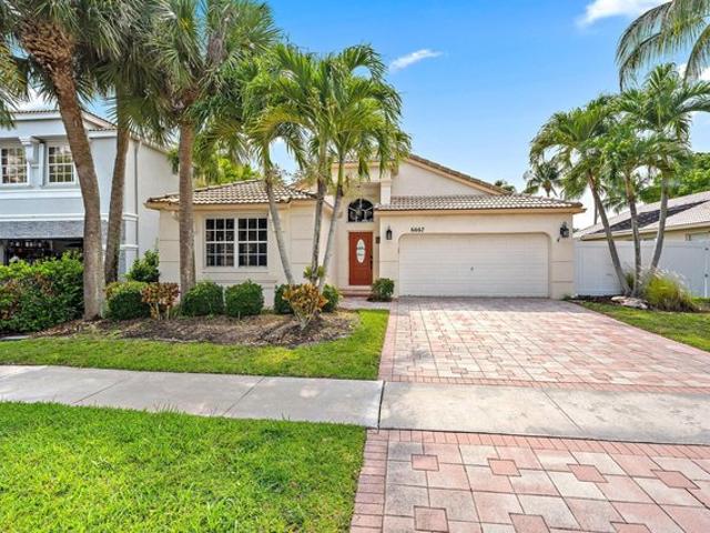 6667 Waverly Ln, Lake Worth, FL 33467