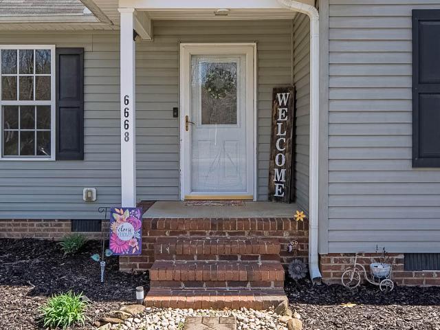 6668 Beaver Ridge Court