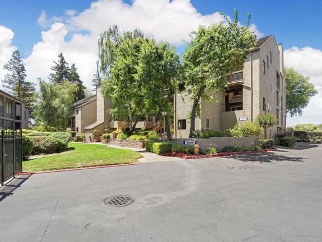 6669 Embarcadero Dr Apt 19, Stockton, CA 95219