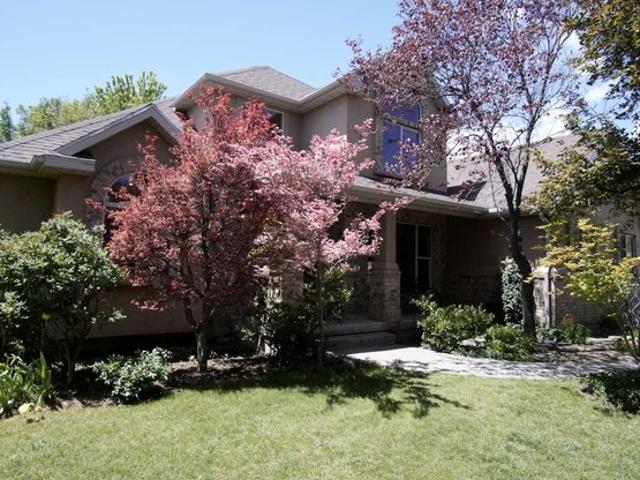 6669 W Canterbury Dr, Highland, UT 84003