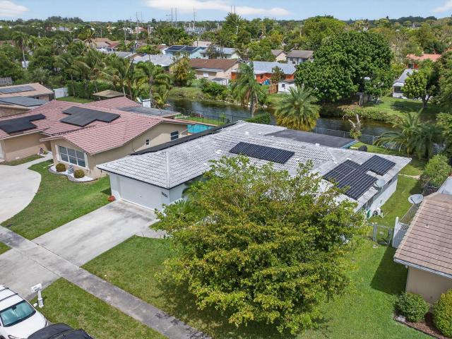 6661 NW 23rd St, Margate, FL 33063 | MLS #B26011 | Compass