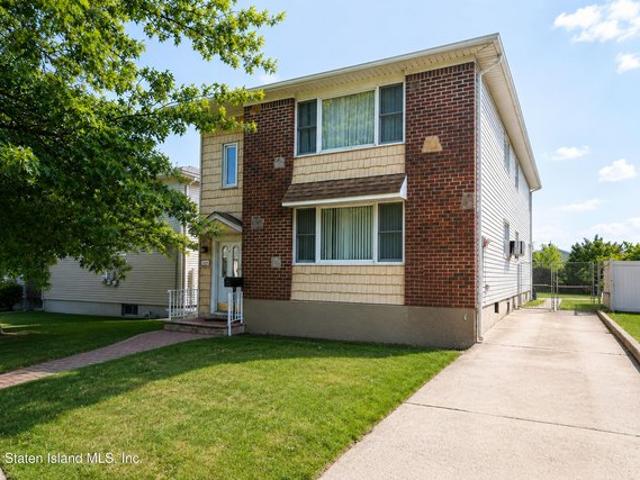 666 Armstrong Ave, Staten Island, NY 10308