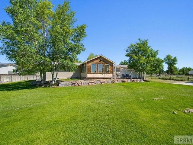 666 E 65th N, Idaho Falls, ID 83401
