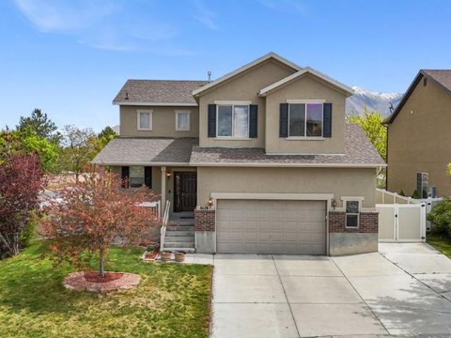 6674 N Malachite Way, Stansbury Park, UT 84074
