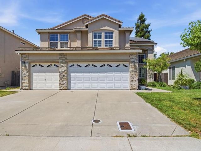 6674 Crestview Cir, Stockton, CA 95219