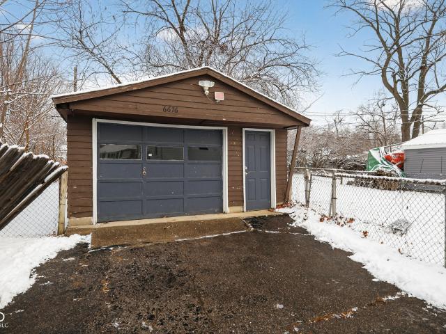 6676 E 18th St, Indianapolis, IN 46219 | MLS #22076 | Compass