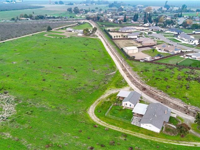 6676 Gertrude Ave, Winton, CA 95388 | MLS #IV25264
