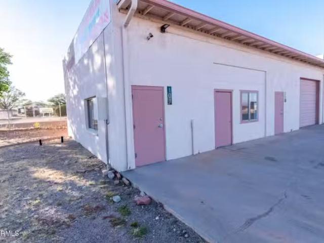 6677 E Little Michigan Rd #101 102, Sierra Vista, AZ 85635 M.