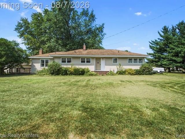 6679 Old Haggerty Rd, Canton, MI 48187