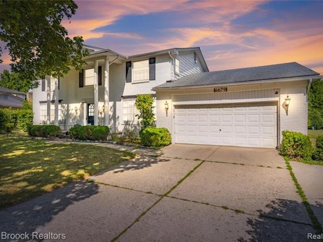 6679 Edinborough, West Bloomfield Township, MI 48322