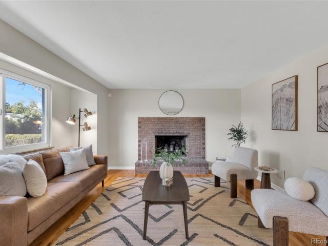 6679 W Louisiana Place