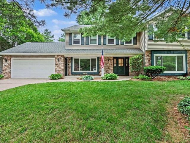 6670 Pleasantview Dr, Portage, MI 49024