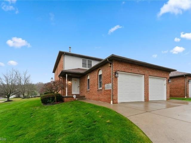 6670 Seville Dr, Canfield, OH 44406