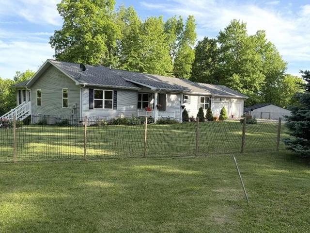 6670 Tower Lake Rd NE, Belding, MI 48809