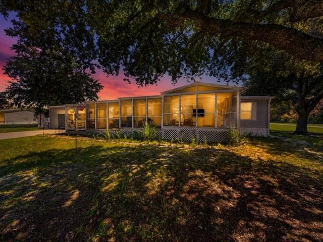 6671 NW 27th Blvd, Jennings, FL 32053