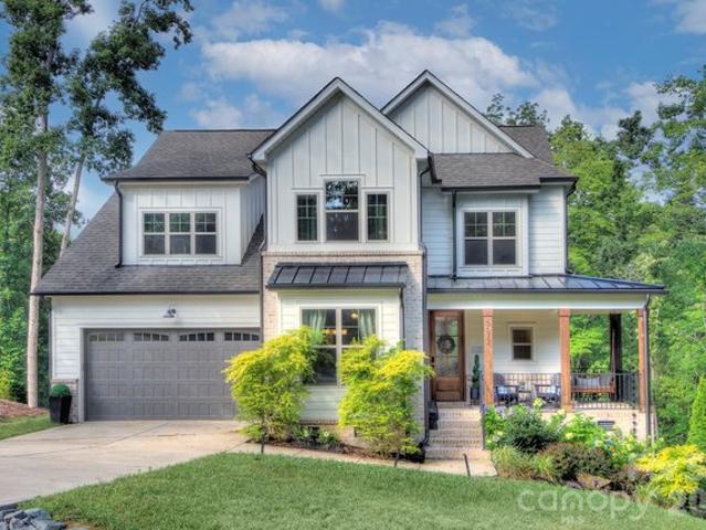 6672 Maple Spring Ct, Denver, NC 28037