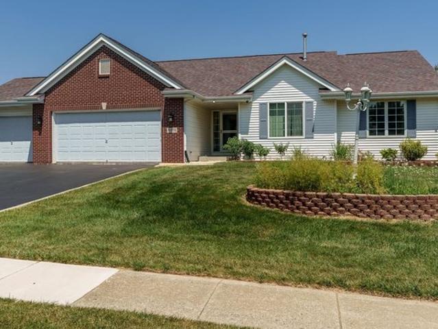 6672 Lindbloom Ln, Cherry Valley, IL 61016