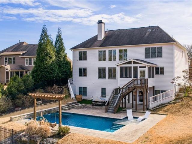 6672 Trail Side Dr, Flowery Branch, GA 30542 | MLS #7726 | Compass